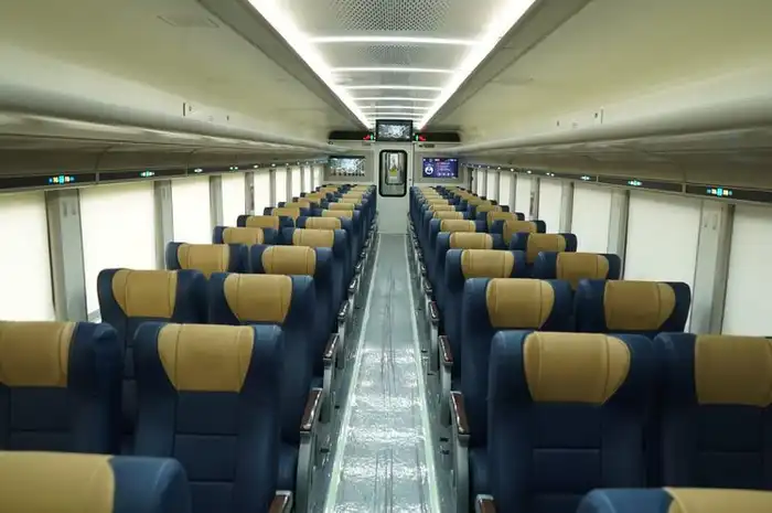 Inilah Kereta Ekonomi New Generation Dan Stainless Steel New Generation Tak Lagi Kursi Tegak