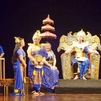 Berita contoh teater tradisional di indonesia terbaru hari ini