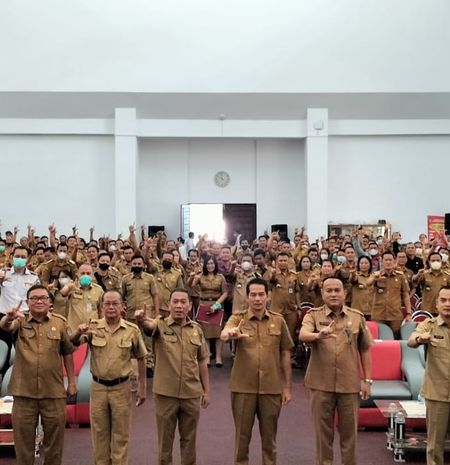 Lirik Lagu Dynamite Bts Dengan Terjemahan Bahasa Indonesia Sonora Id