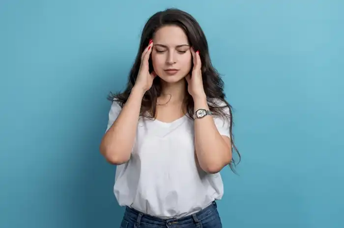 Pusing Tujuh Keliling? Ini 10 Cara Cepat Ampuh Meredakan Sakit Kepala ...