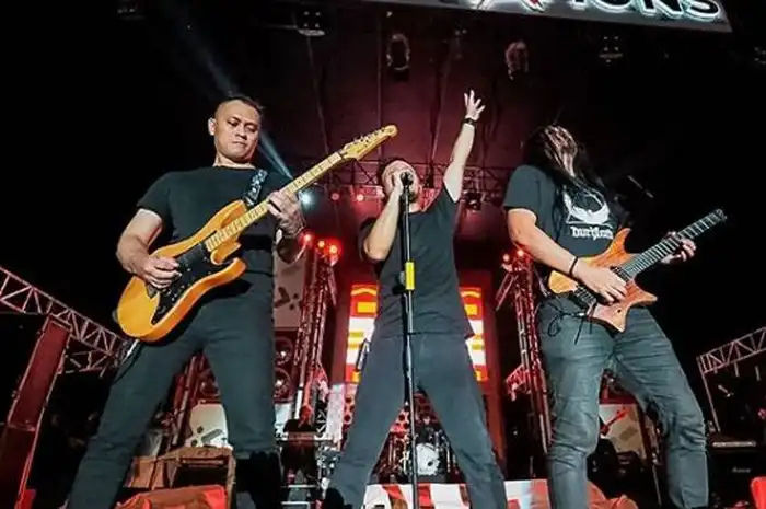 Chord dan Lirik Lagu 'Sempurna' Milik Andra and The BackBone - Sonora.id