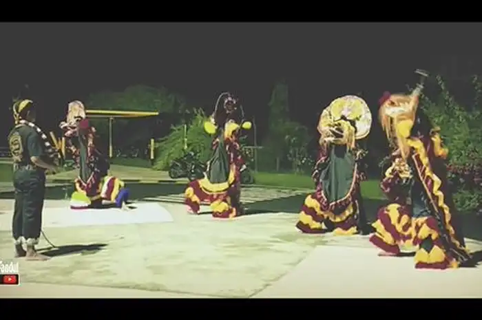 Lirik Lagu 'Sotya' Yang Ditulis Oleh Dru Wendra Wedhatama - Sonora.id