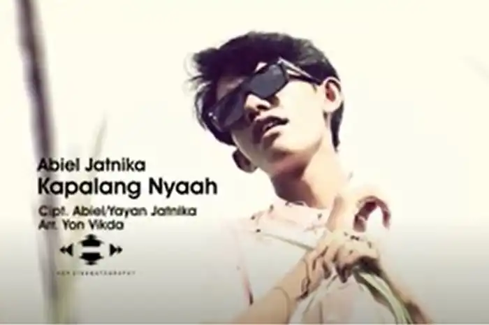 Lirik Lagu Sunda 'Kepalang Nyaah' Lengkap Dengan Terjemahannya - Sonora.id