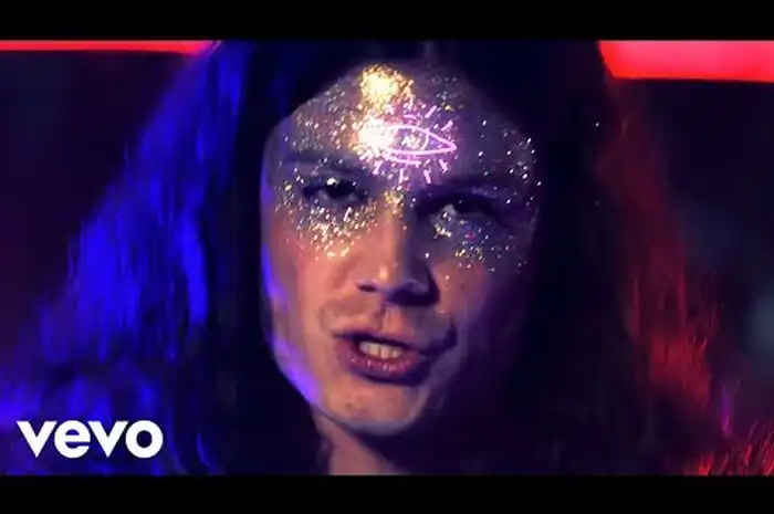 Lirik Lagu 'Electric Love' Milik BORNS, Lengkap dengan Video Clip ...