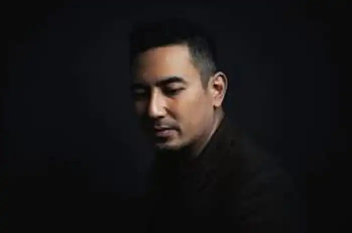 Lirik Lagu ‘Merindumu’ Dipopulerkan Oleh Rio Febrian - Sonora.id