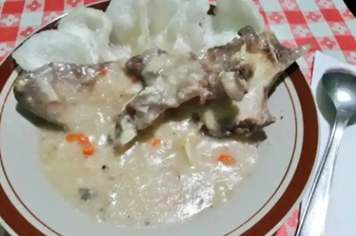 Bubur Blendrang, Bubur Legendaris Khas Muntilan, Kota Magelang - Sonora.id