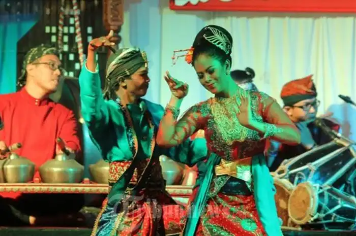 Mengenal Gambang Semarang: Akulturasi Tradisi di Kota Semarang - Sonora.id