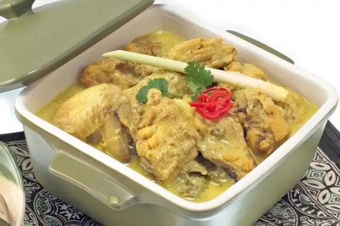 Menu Wajib Idul Fitri, Ini Resep Ayam Opor Kuning - Sonora.id