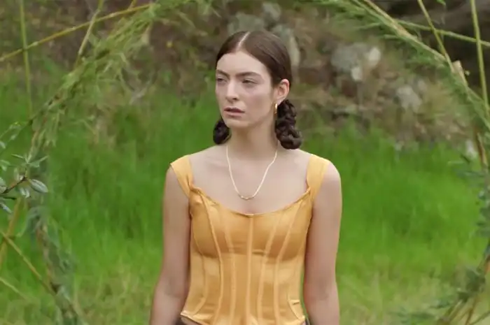 Lirik Lagu 'The Path' Milik Lorde, Lengkap dengan Terjemahan - Sonora.id