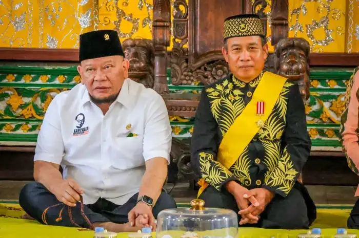 Raja Keraton Tayan Minta Silat Melayu 'Pukol Tujuh' Didaftarkan sebagai ...