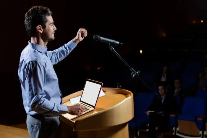 Jenis-jenis Pidato Berdasarkan Tujuannya, Lengkap dengan Strukturnya ...