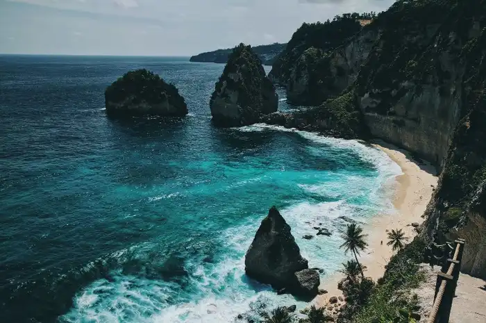 5 Contoh Puisi Tentang Alam, Ungkapan Cinta dan Syukur Penuh Makna ...