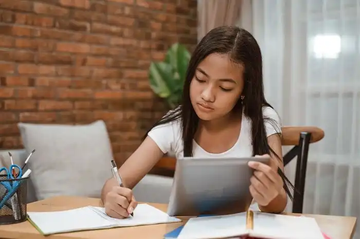 23 Contoh Kalimat Definisi Beserta Pengertian, Ciri-ciri dan Jenisnya ...