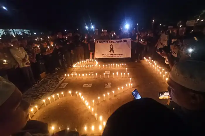 Tragedi Kanjuruhan, Ratusan Suporter Kalsel Minta Usut Tuntas! - Sonora.id