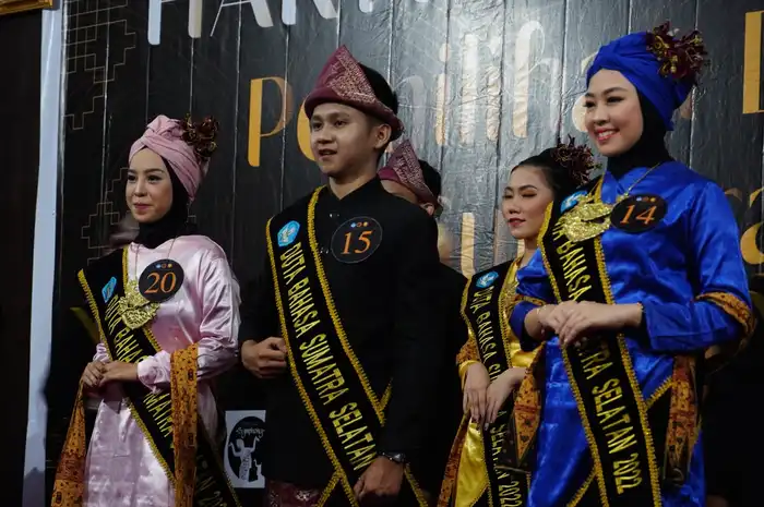 Berikut Perjuangan Berat Mona dan Hafidz Dinobatkan Duta Bahasa Sumsel ...