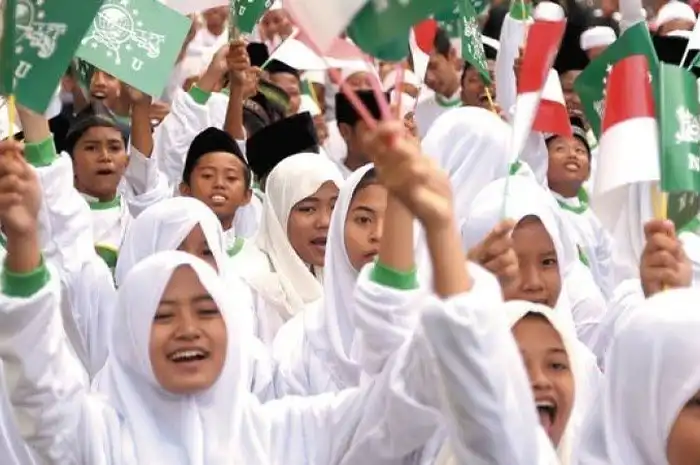 3 Contoh Puisi Hari Santri Nasional yang Penuh Inspirasi dan Semangat ...