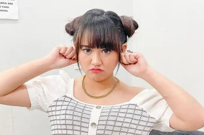 Lirik Lagu 'Pingal' yang Dinyanyikan Happy Asmara dan Artinya - Sonora.id