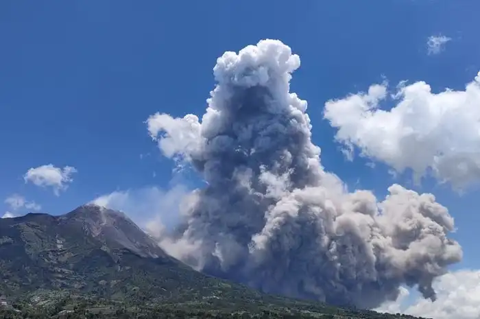 Arti Merapi Tak Pernah Ingkar Janji yang Trending saat Merapi Meletus ...