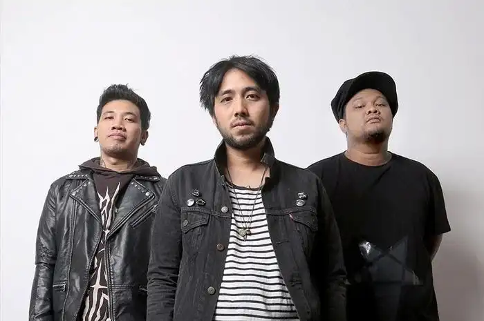 Lirik Lagu 'Duka' - Last Child yang Kembali Viral di TikTok! - Sonora.id