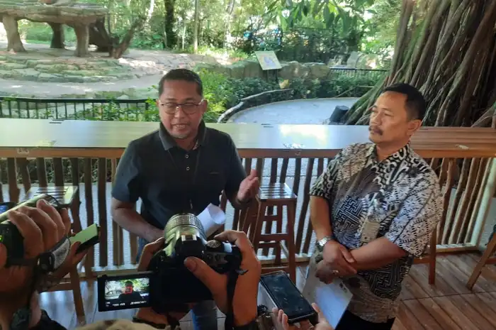 Puluhan Orang Jadi Korban Loker Palsu Kebun Binatang Bandung - Sonora.id