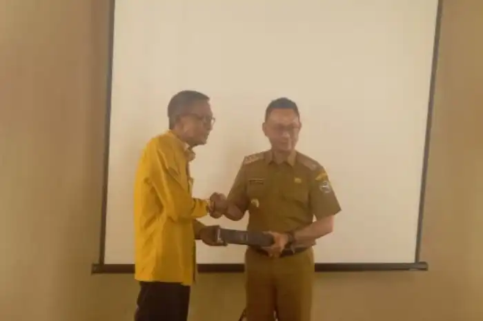 Wali Kota Hadiri Pelepasan Purna Tugas Dirut Perumda BPR Khatulistiwa ...
