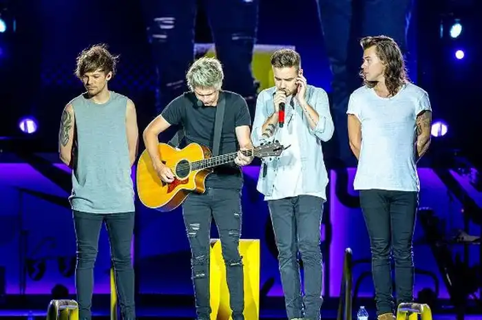 Lirik Lagu Where We Are - One Direction, Lengkap dengan Terjemahan ...