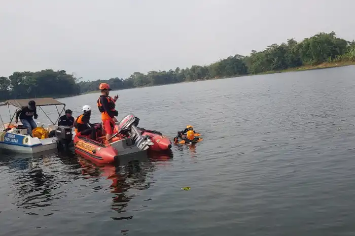 Hari Kedua, SAR Lanjutkan Korban Tenggelam di Waduk Saguling - Sonora.id