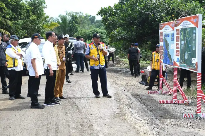 Jokowi Tinjau Perbaikan Infrastruktur Jalan di Provinsi Bengkulu ...