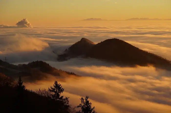 7 Gunung Tertinggi di Indonesia, Puncak Jaya Papua Nomor Satu - Sonora.id