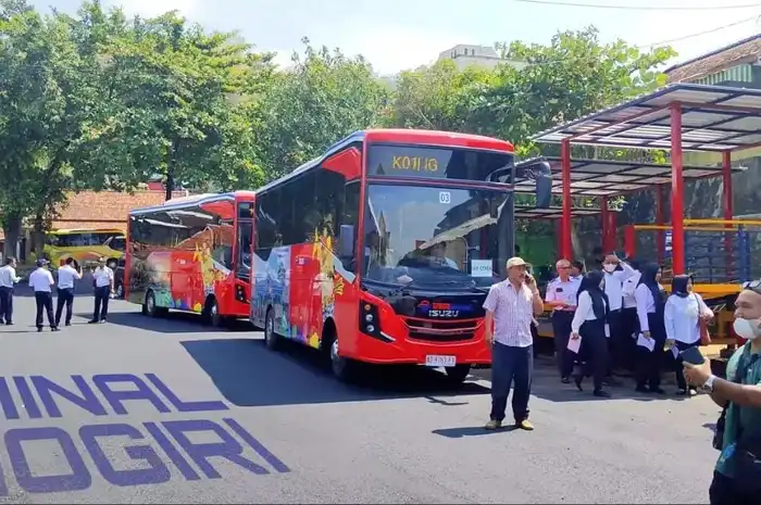Launching di Wonogiri, Ganjar Akan Jadi Penumpang Pertama Trans Jateng ...