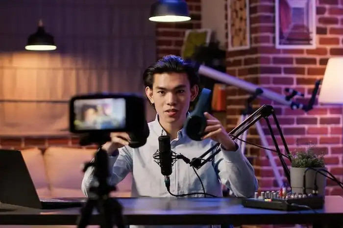 Profesi Streamer: Hobi yang Menjadi Pekerjaan Mengasyikkan dan ...
