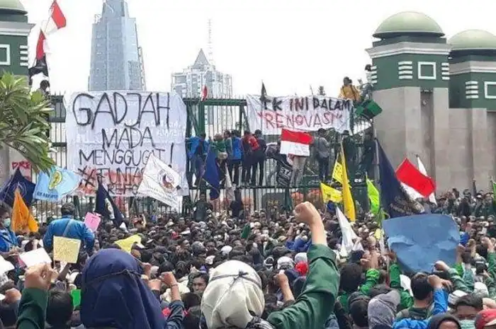 Lirik Lagu 'Buruh Tani' dengan Chord Gitar, Mahasiswa Wajib Hafal ...