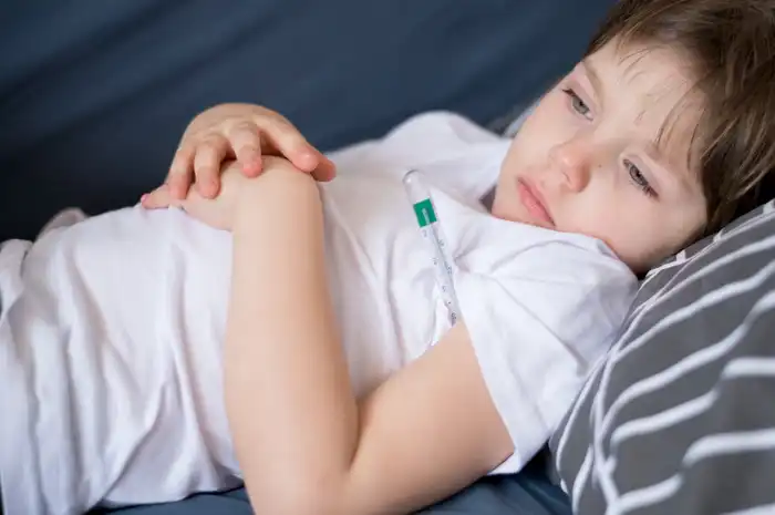 7 Cara Menurunkan Demam Pada Anak Tanpa Obat, Orangtua Jangan Panik ...