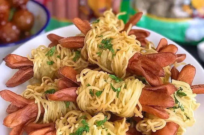 Resep Camilan Nikmat Nostalgia Ala Jajanan SD, Sosis Mie - Sonora.id