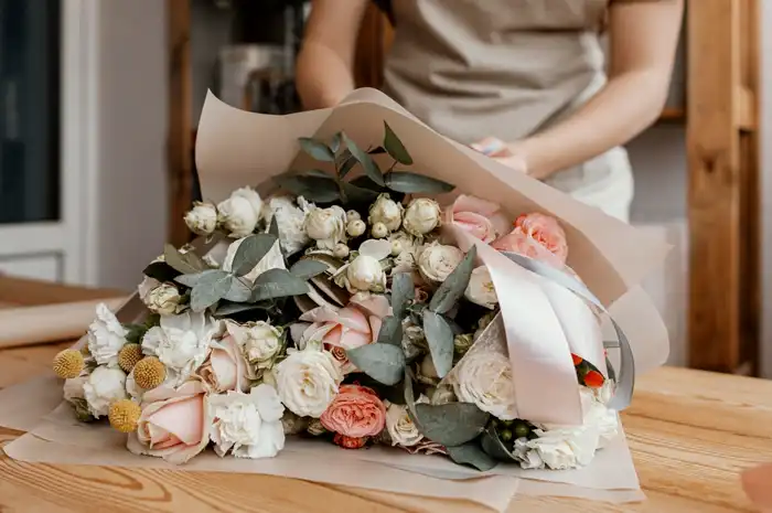 10 Contoh Buket Hari Guru yang Unik, Berkesan dan Terjangkau! - Sonora.id