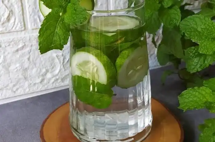 Resep Membuat Jus Mentimun Mix Daun Mint, Minuman Pendetoks Ginjal ...