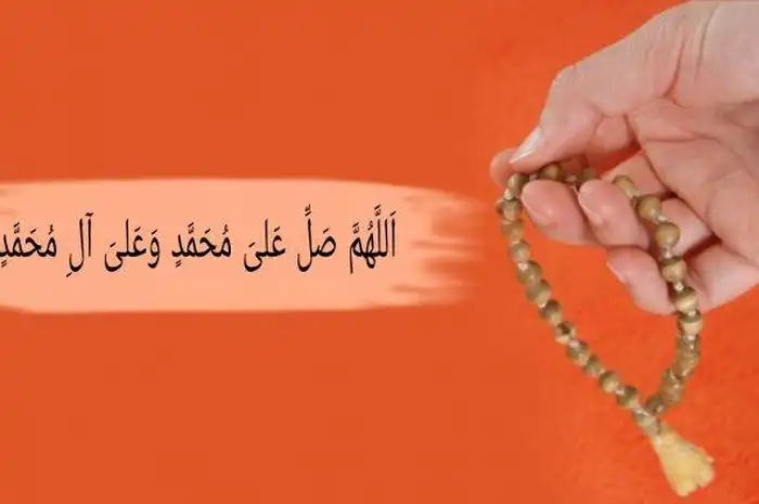 Lirik Sholawat Syahrur Robi'i Wafana Lengkap: Arab, Latin dan Artinya ...