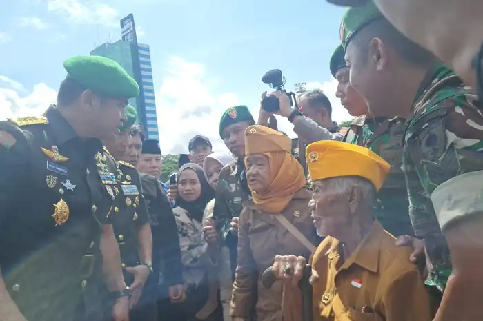 Hari Juang TNI AD Ke-78, KASAD Janji Perhatikan Kesejahteraan Veteran - Sonora.id