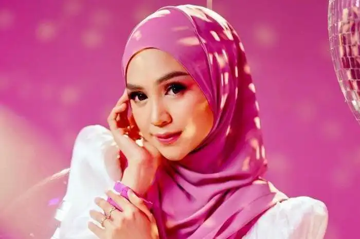 Lirik Lagu 'Merinding Disko', Single Terbaru Ria Ricis yang Trending ...