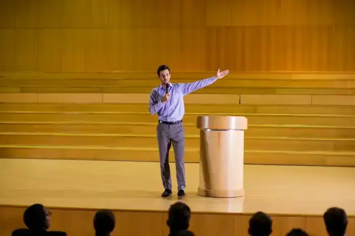 4 Metode Berpidato, Materi Bahasa Indonesia Kelas VII Kurikulum Merdeka ...