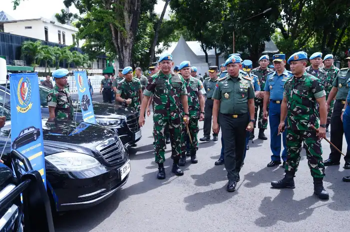 Panglima TNI Cek Kesiapan Pasukan Pengamanan Presiden - Sonora.id