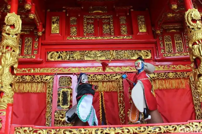 Kunci Jawaban 'Wayang Potehi: Cinta yang Pupus' Nomor 5, Musik dan Efek ...