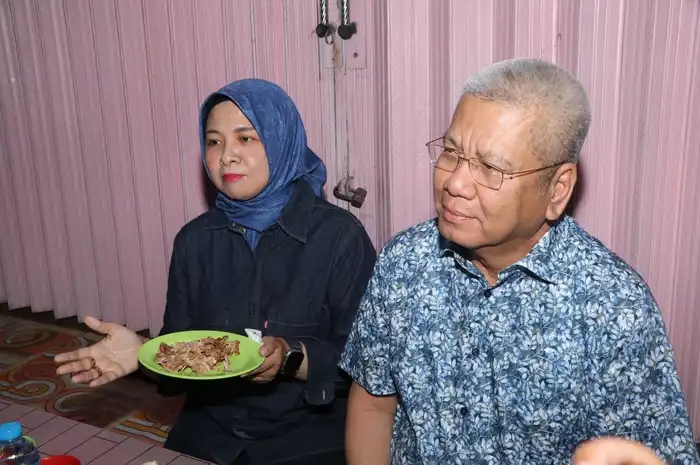 Pj Gubernur Kalbar Harisson dan Pj Ketua TP - PKK Kalbar Windy, Nikmati ...