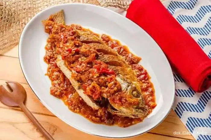 Resep Pecak Ikan Nila Makanan Khas Masyarakat Betawi - Sonora.id