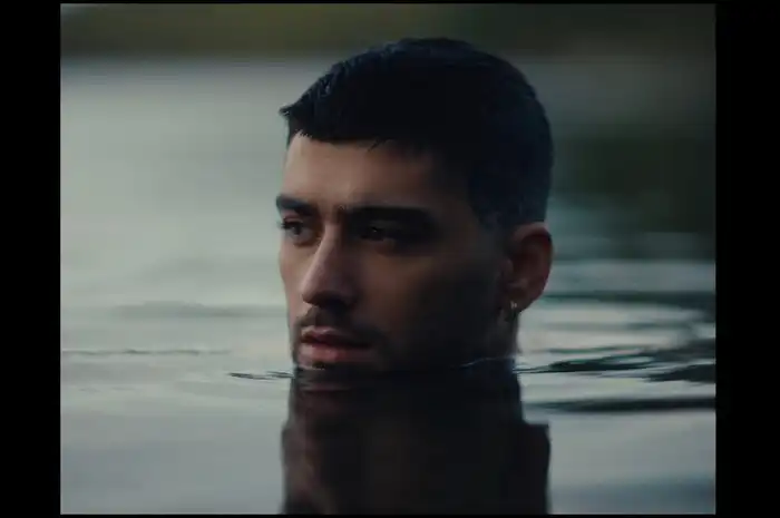 Lirik Lagu Grateful Milik Zayn Malik dan Terjemahan Indonesia - Sonora.id