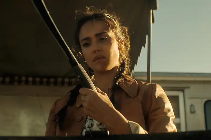 Sinopsis 'Trigger Warning', Film Thriller yang Trending di Netflix ...