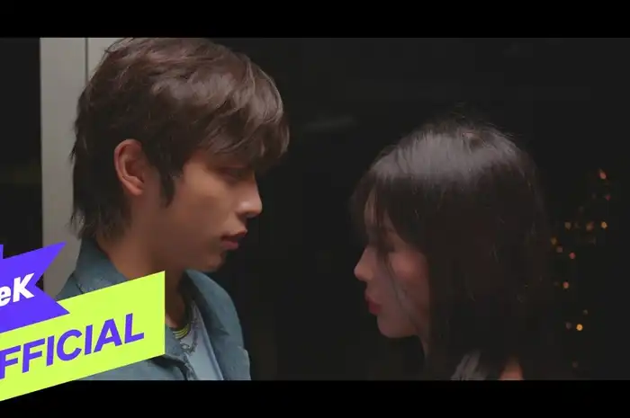 Lirik dan Terjemahan Lagu Play With Me (DoReMiFaSolLaSiDo) - Pagaehun, KKANBYEONGZ - Sonora.id