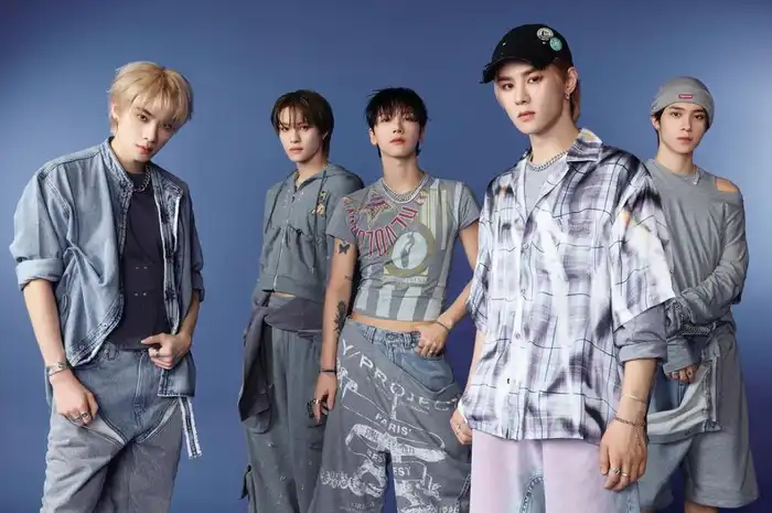 Lirik Lagu 'Call Me' – WayV, dengan Terjemahan Bahasa Indonesianya ...