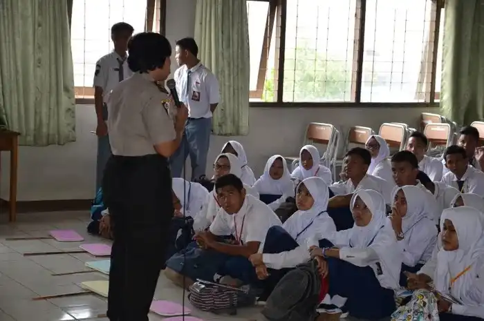 17 Ice breaking MPLS yang Seru Bikin Suasana Happy untuk SD, SMP, SMA ...