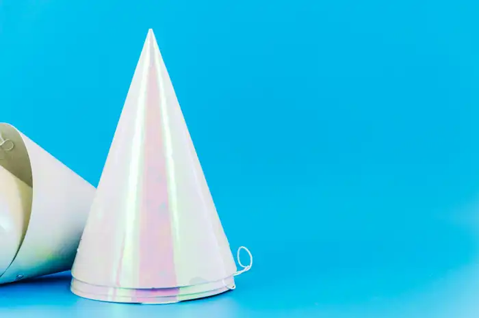 Mudah! Cara Membuat Topi Kerucut dari Karton untuk Tugas MPLS - Sonora.id